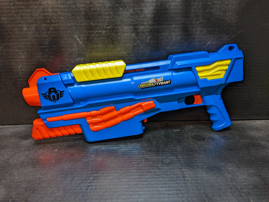 Buzz Bee – Blaster Barn